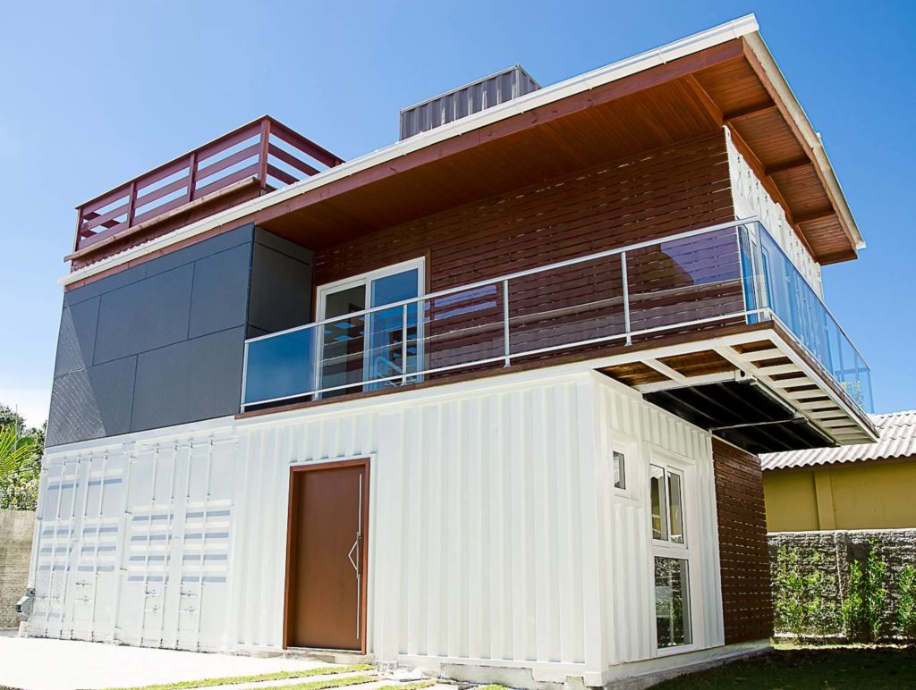 Residencial de Casas Containers / GhiorziTavares Arquitetura
